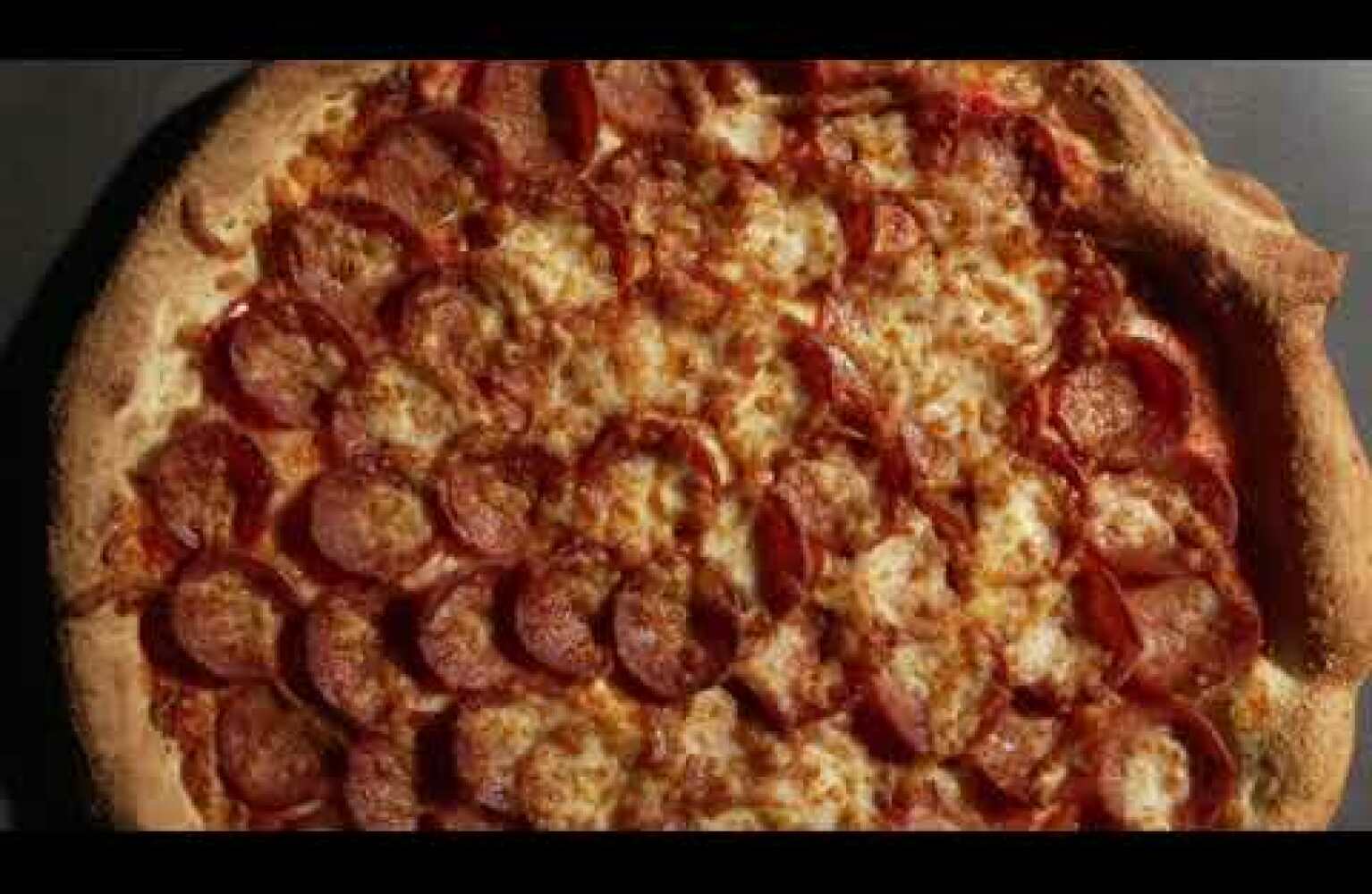 Start a HellCrust Pizza Franchise | Franchise Direct Canada